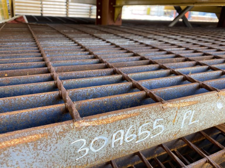 Platform Angle Stanchion, Untreated or Hot Dip Galvanised, Mild Steel ...