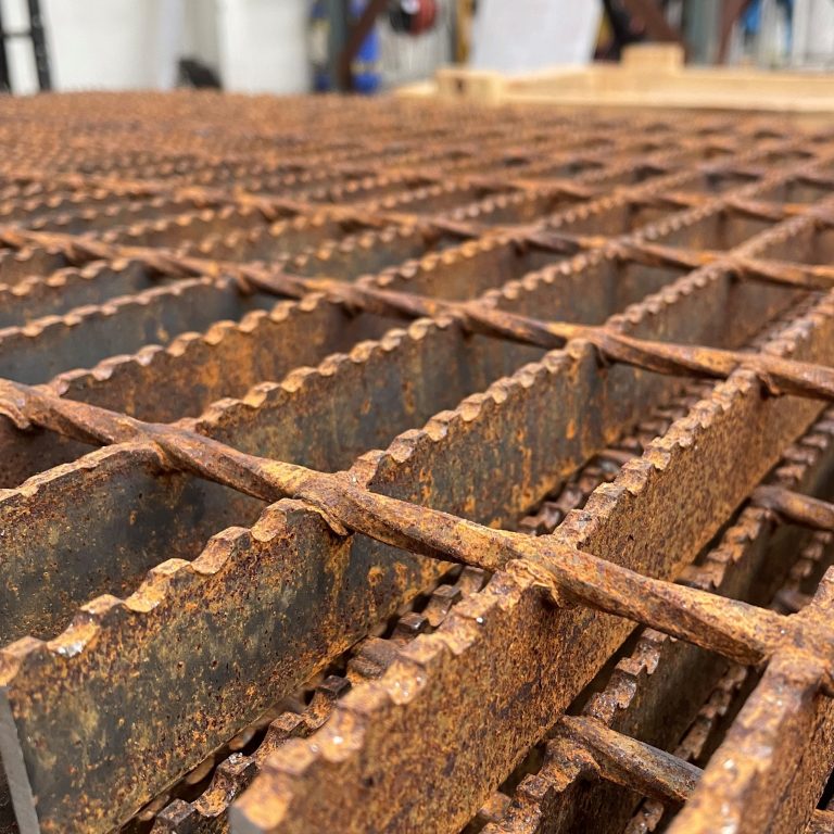 Grating Pattern C 32x5 Loadbar, 1005x5800mm - Meshstore