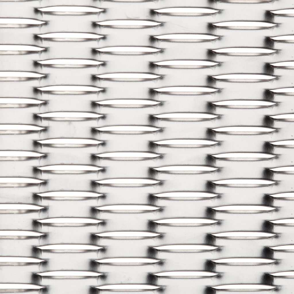 LV16 Expanded Metal Sunscreen Louvre: 33 x 4mm Openings - Meshstore